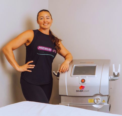 About Our Non-Invasive Laser & Beauty Spa